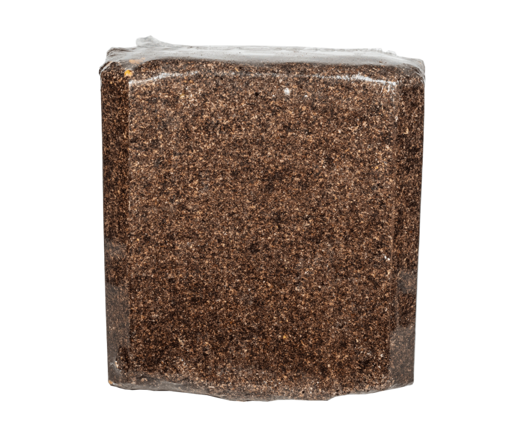 Barrel Proof Cinnamon & Garlic Feed Block - Buck Bourbon